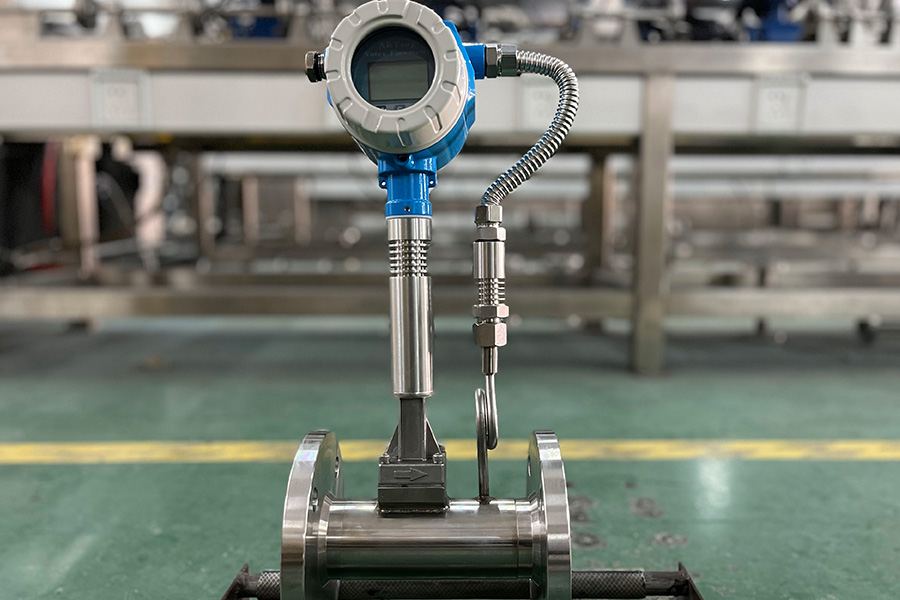 Difference Between Vortex Flowmeter and Electromagnetic Flow Meter